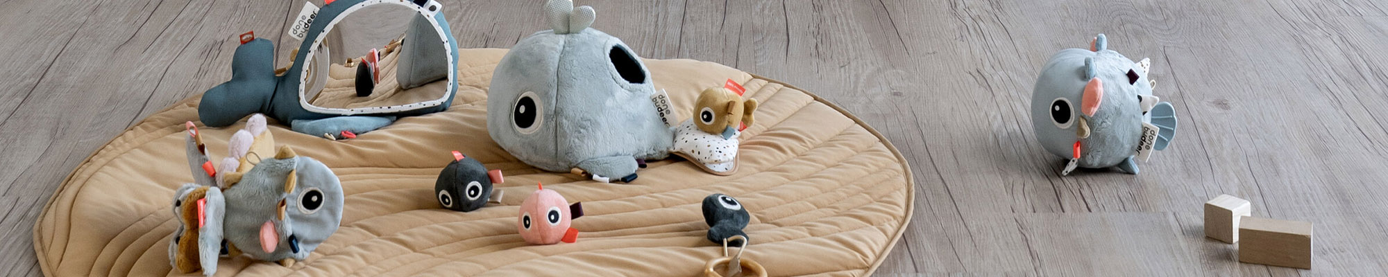 Barn- och babyleksaker Pyret & Snäckan