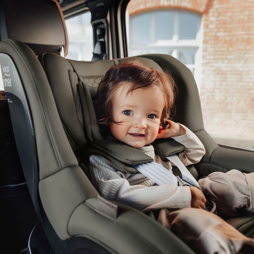 Köp bilbarnstol Britax Dualfix 5Z Urban Olive Pyret & Snäckan